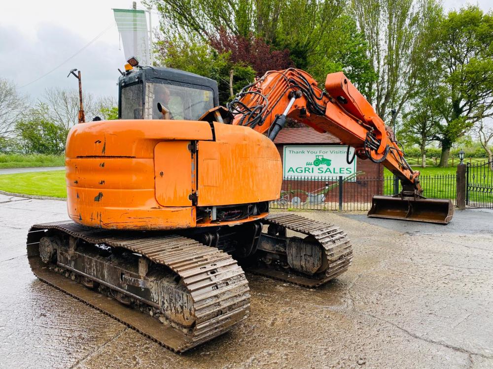 HITACHI EX135UR ZERO SWING TRACKED EXCAVATOR C/W QUICK HITCH
