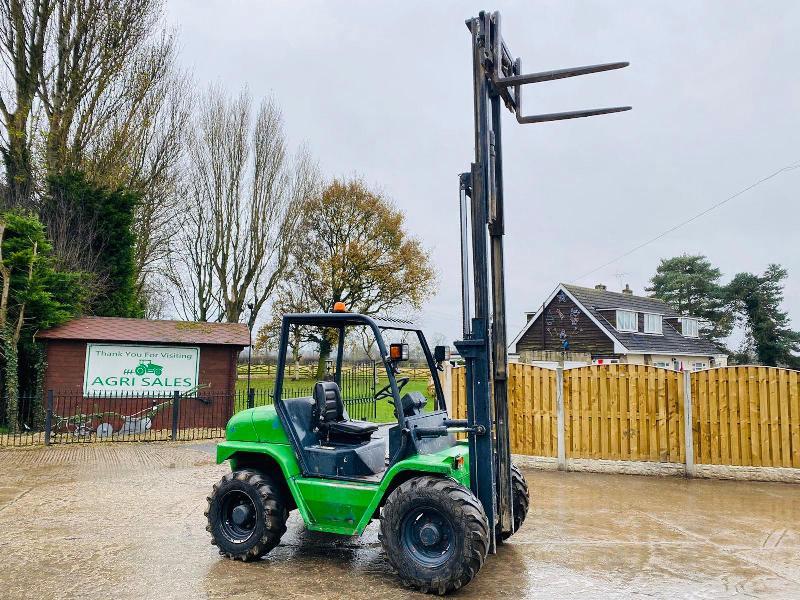 AGRIA TH30-21 4WD ROUGH TERRIAN CONTAINER SPEC FORKLIFT C/W SIDE SHIFT