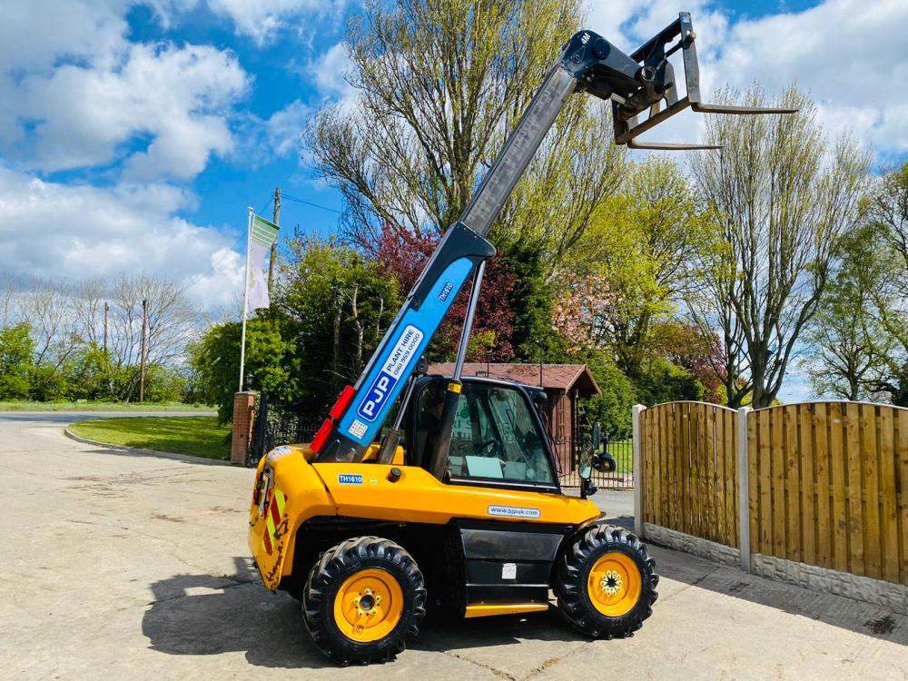 JCB 516-40 TELEHANDLER * YEAR 2016 ONLY 1914 HOURS * C/W PALLET TINES