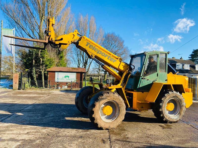 SANDERSON TX525 4WD TELEHANDLER C/W PIN AND CONE HEAD STOCK