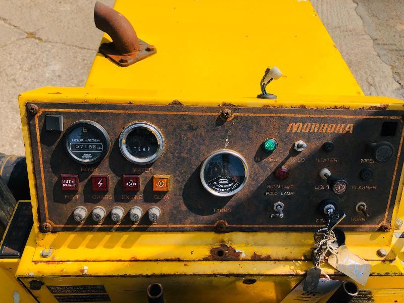 MOROOKA MK-30 TRACKED TRACTOR C/W DUAL DRIVE