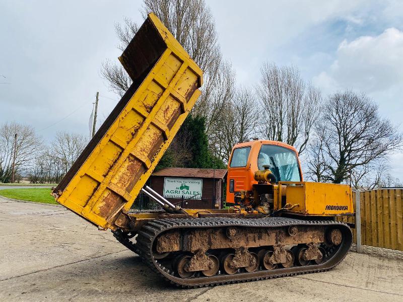 MOROOKA MST1500 TRACKED DUMPER C/W CABIN & HYDRAULIC STRAIGHT TIP