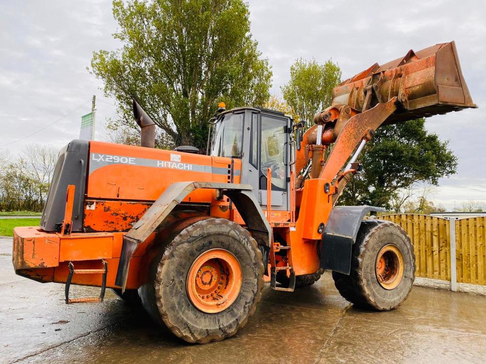 HITACHI LX290E 4WD LOADING SHOVEL ( NO FOOT BREAKS )