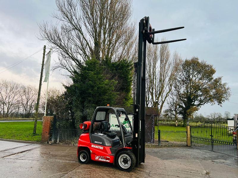 MANITOU MI30G CONTAINER SPEC FORKLIFT *YEAR 2013* C/W HYDRAULIC TURN ...