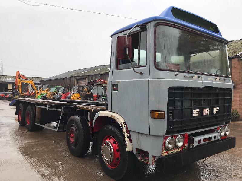 ERF BEAVER TAIL 8 WHEELER LORRY