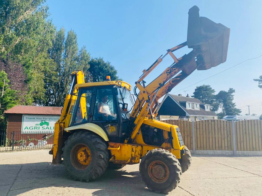 JCB 3CX PROJECT 8 4WD BACKHOE DIGGER C/W EXTENDING DIG
