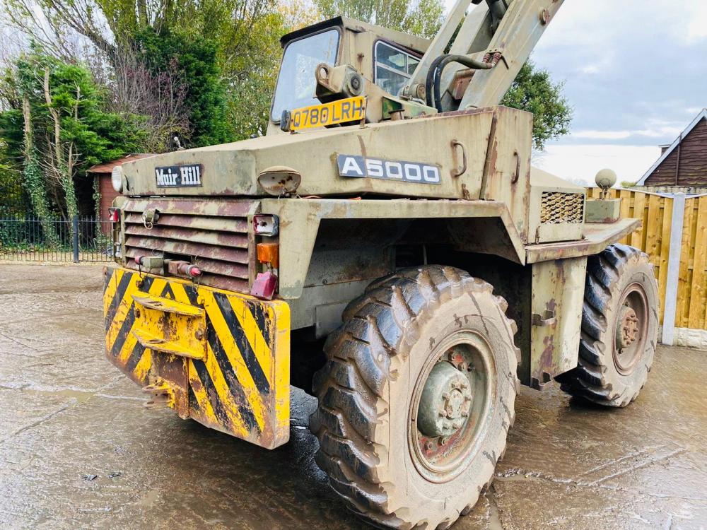 MUIR-HILL A5000 4WD LOADING SHOVEL * EX MOD * C/W FOUR IN ONE BUCKET