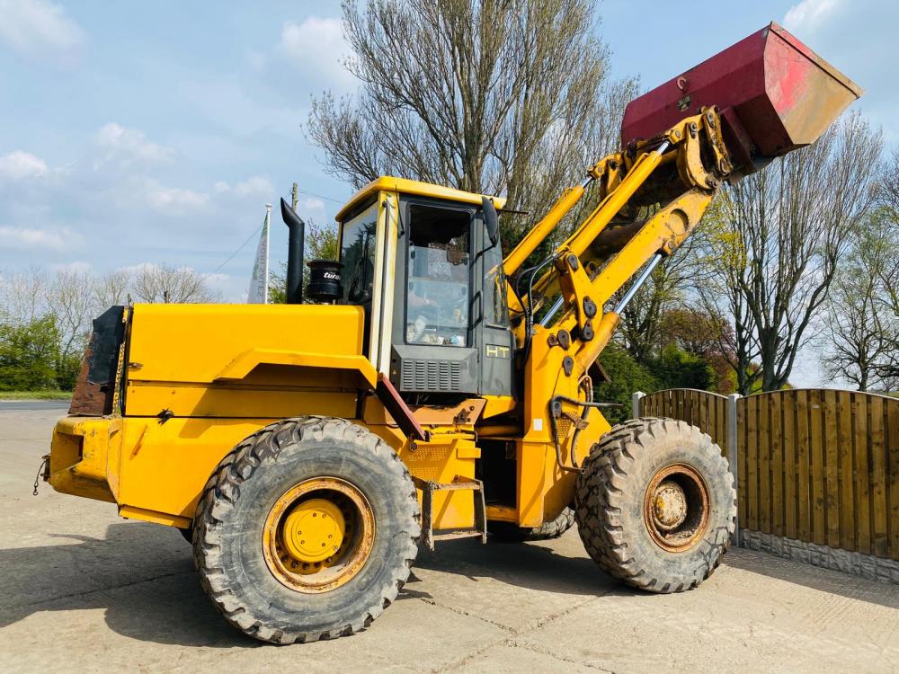 JCB 436 4WD LOADING SHOVEL C/W SUTTON TOE-TIP BUCKET