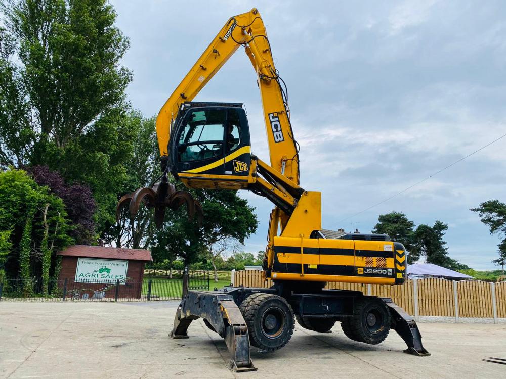 JCB JS200W HIGH RISE CAB SCRAP HANDLER *YEAR 2007* C/W 5 TINE SCRAP GRAB