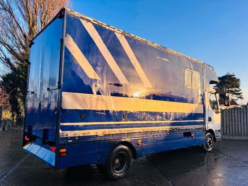 RENAULT 42AEA1 HORSE BOX LORRY *MOT'D TILL NOVE 2024* C/W MANUAL GEAR ...