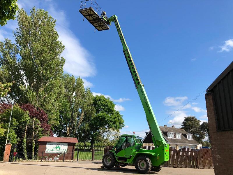 MERLO P40. 14-K TELEHANDLER C/W JOYSTICK CONTROL OPERATED MAN BASKET ...