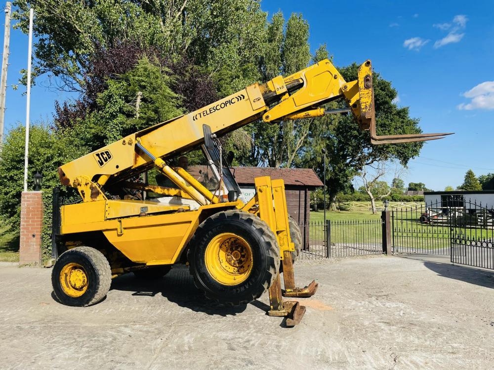 JCB 530-4 4WD TELEHANDLER C/W FRONT SUPPORT LEGS & DOUBLE PUSH OUT BOOM