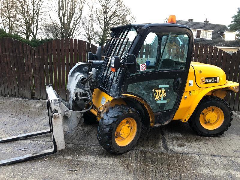 JCB 520-40 TELEHANDLER ** YEAR 2006 ** ONLY 2968 HOURS