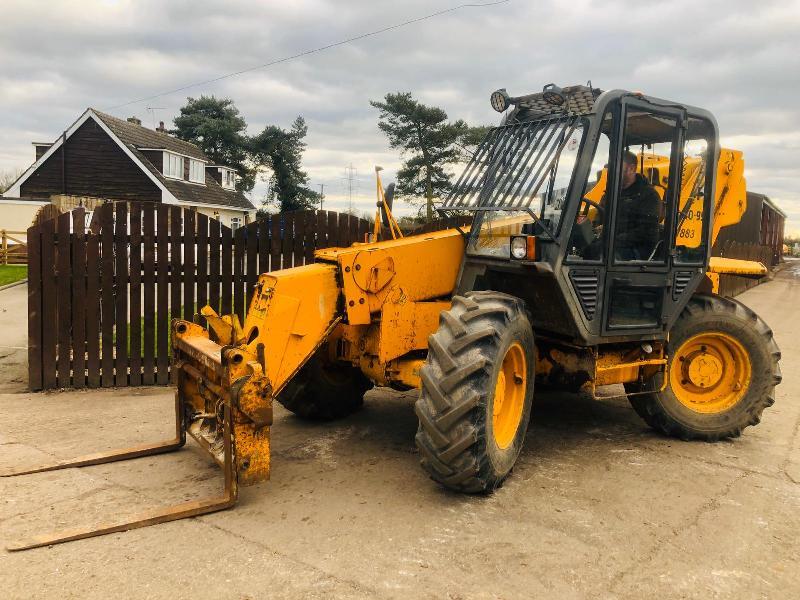 JCB 530-95 TELEHANDLER * 9.5 METER REACH , 3 TON LIFT