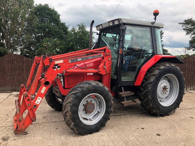MASSEY FERGUSON 6140 SLOP NOSE TRACTOR CW MF 905 SELF LEVELLING LOADER