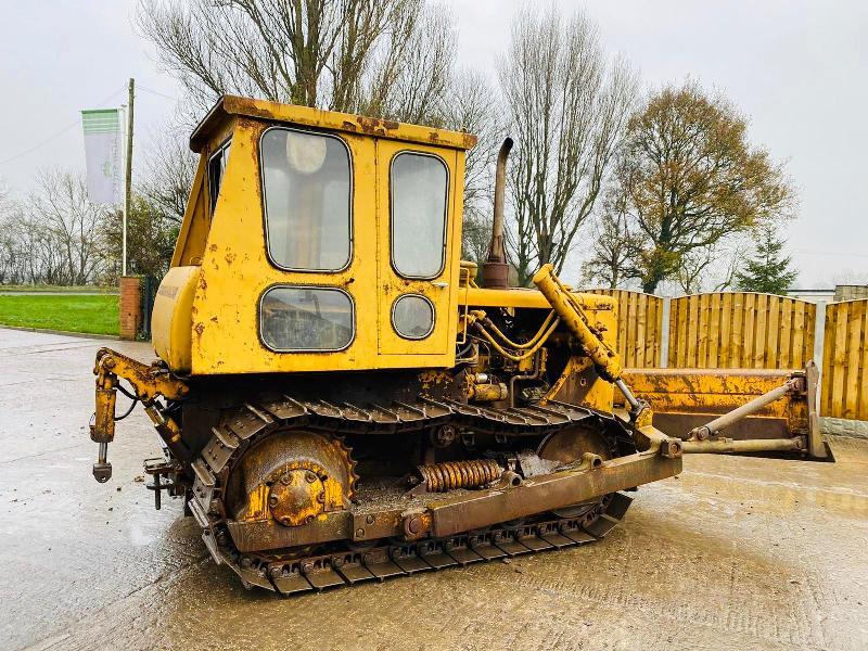 CATERPILLAR D4D DOZER C/W FRONT BLADE & REAR LINKAGE