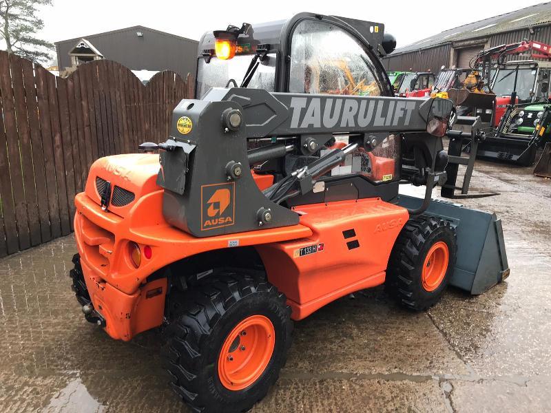 AUSA T133H TAURULIFT TELEHANDLER ( YEAR 2014 * ONLY 355 HOURS * SEE VIDEO