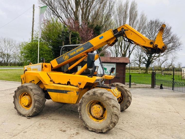JCB 526 FARM SPECIAL TELEHANDLER C/W JCB TOOL CARRIER HEAD STOCK & PUH