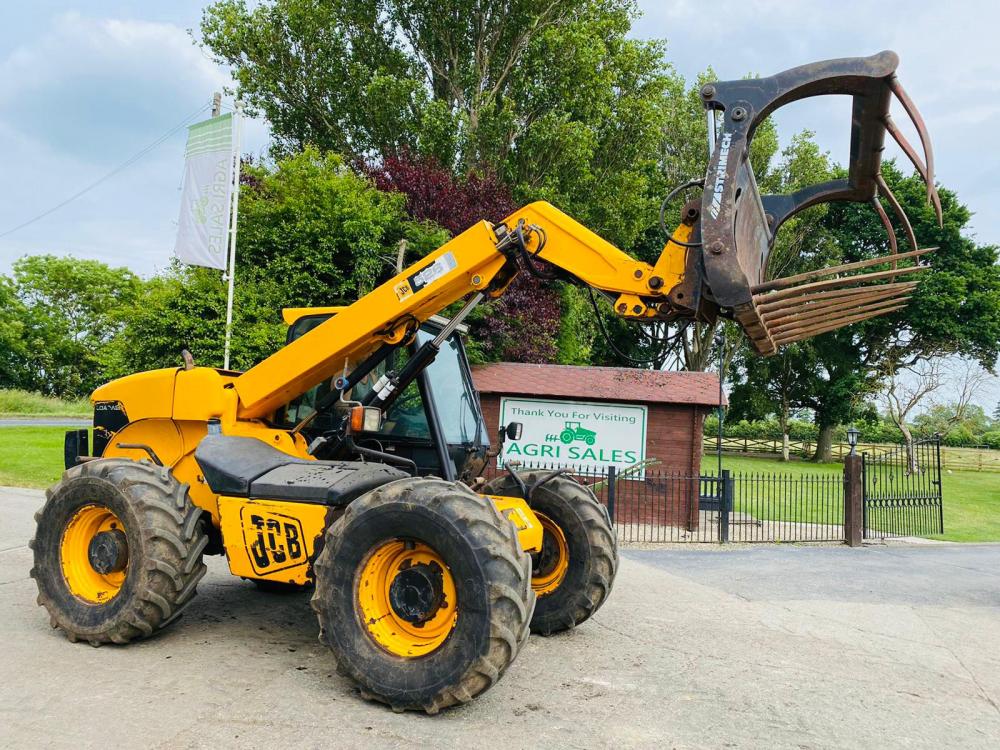 JCB 526-56 TURBO TELEHANDLER YEAR 2008 C/W STRIMECH MUCK GRAB & PICK UP ...