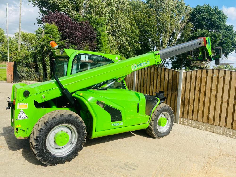 MERLO P25.6 4WD TELEHANDLER * YEAR 2012 * C/W PALLET TINES
