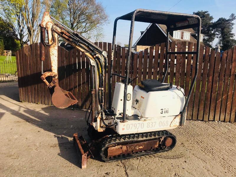 BOBCAT 316 MINI DIGGER C/W EXPANDING TRACKS * YEAR 2003