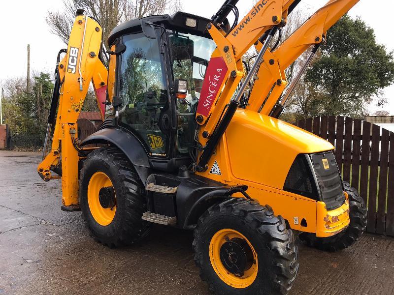 JCB 3CX PROJECT 21 4WD BACKHOE DIGGER ( YEAR 2010 )