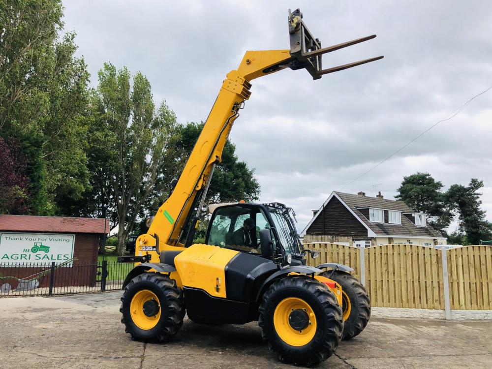 JCB 535-95 TELEHANDLER * YEAR 2014 , 9 1/2 METER *ONLY 4946 HOURS ...