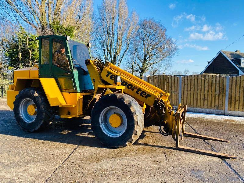 SANDERSON TX525 4WD TELEHANDLER C/W PIN AND CONE HEAD STOCK