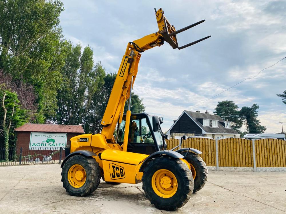 JCB 528S TELLEHANDLER * ONLY 5011 HOURS * C/W PICK UP HITCH * SEE VIDEO