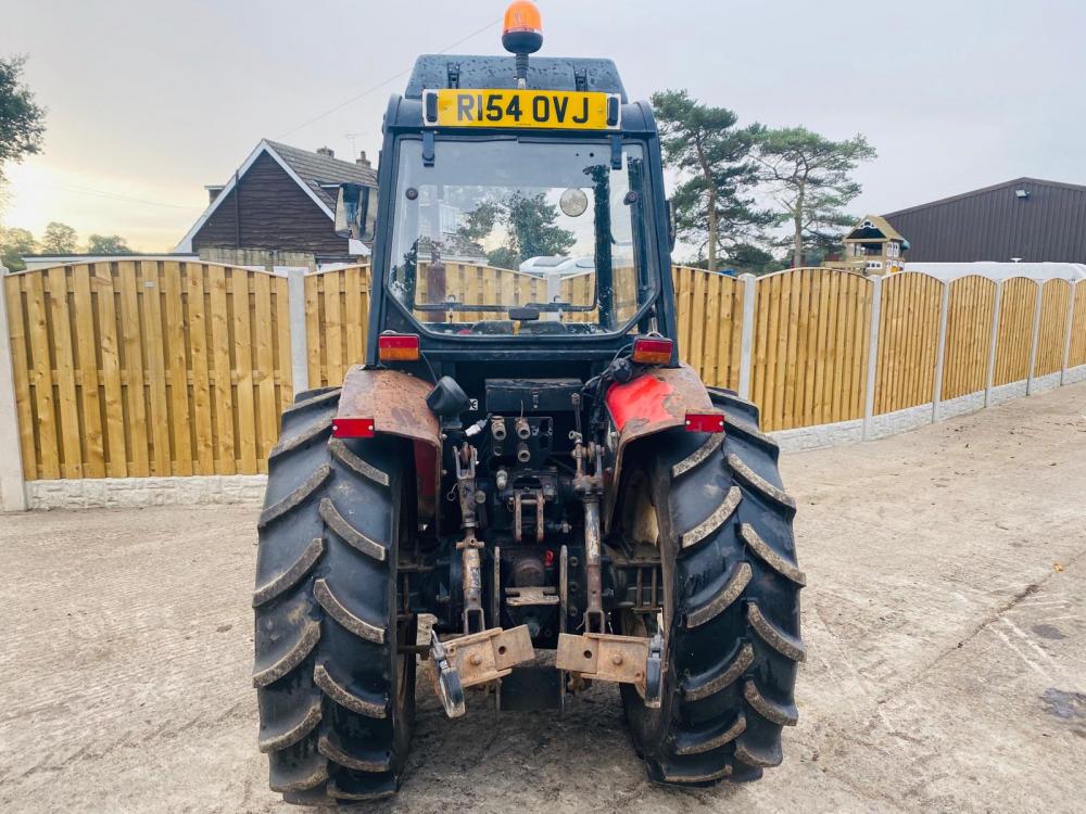 CASE INTERNATIONAL 2150 4WD VINEYARD TRACTOR C/W FRONT WEIGHTS