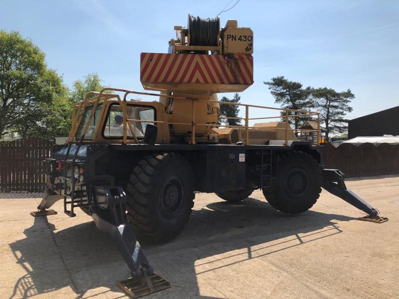 COLE HYDRA HUSKY 150T ALL TERRAIN CRANE ( PLEASE SEE VIDEO )