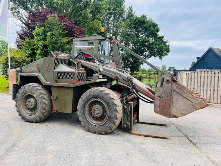 MUIR HILL A5000 4WD LOADING SHOVEL *EX MOD* C/W BUCKET AND TINES *VIDEO*