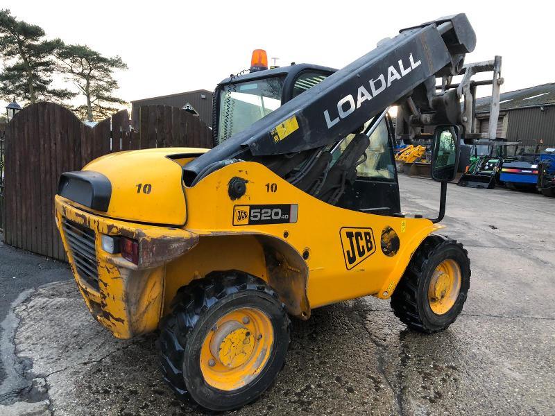 JCB 520-40 TELEHANDLER ** YEAR 2006 ** ONLY 2968 HOURS