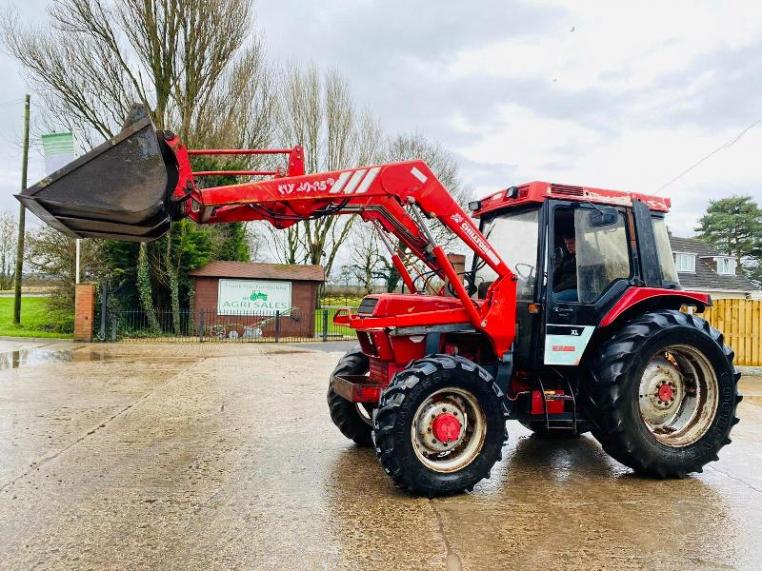 CASE 895XL DUO 4WD TRACTOR C/W CHILTON LOADER & BUCKET