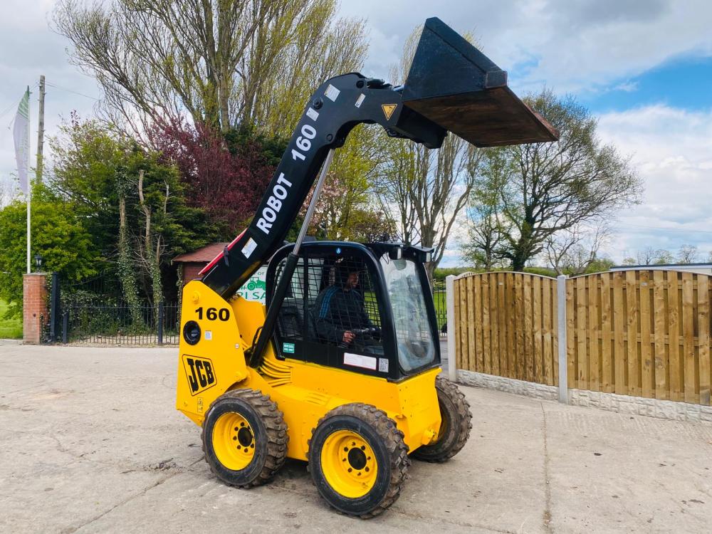 JCB 160 SKIDSTEER YEAR 2007 C/W BUCKET