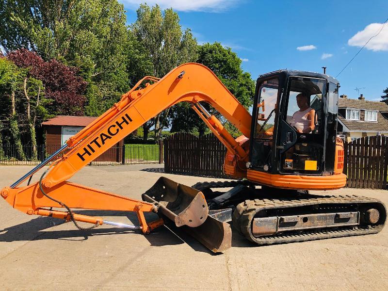 HITACHI EX75UR TRACKED EXCAVATOR C/W RUBBER TRACKS