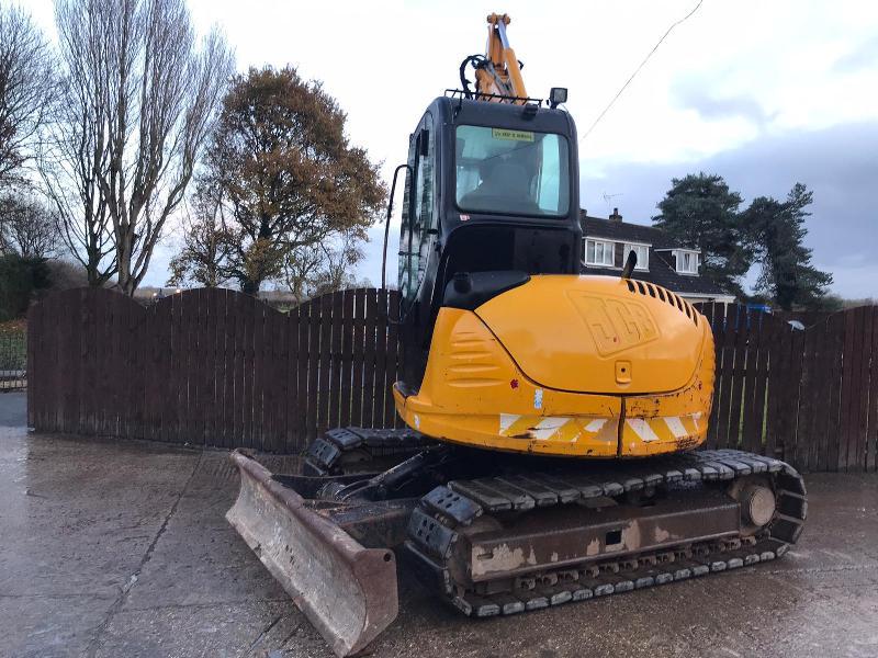 JCB 8080 HIGH RISED CAB EXCAVATOR C/W RUBBER BLOCK PAD TRACKS